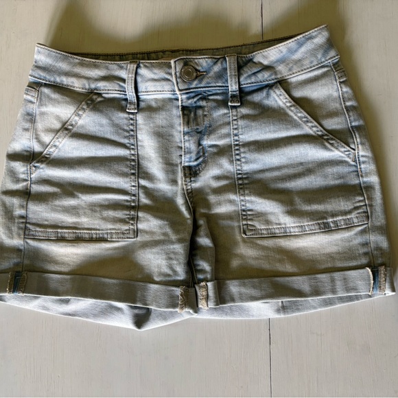 SO | Shorts | 22 So Midi Low Rise Jean Shorts | Poshmark